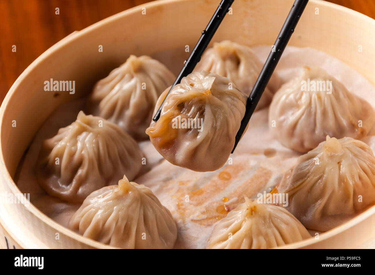 Beef buns hi-res stock photography and images - Alamy