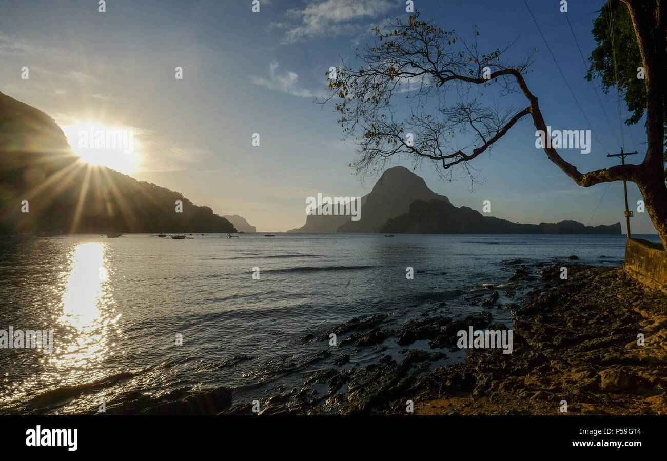 Sunset on the sea in Palawan Island, Philippines Stock Photo - Alamy