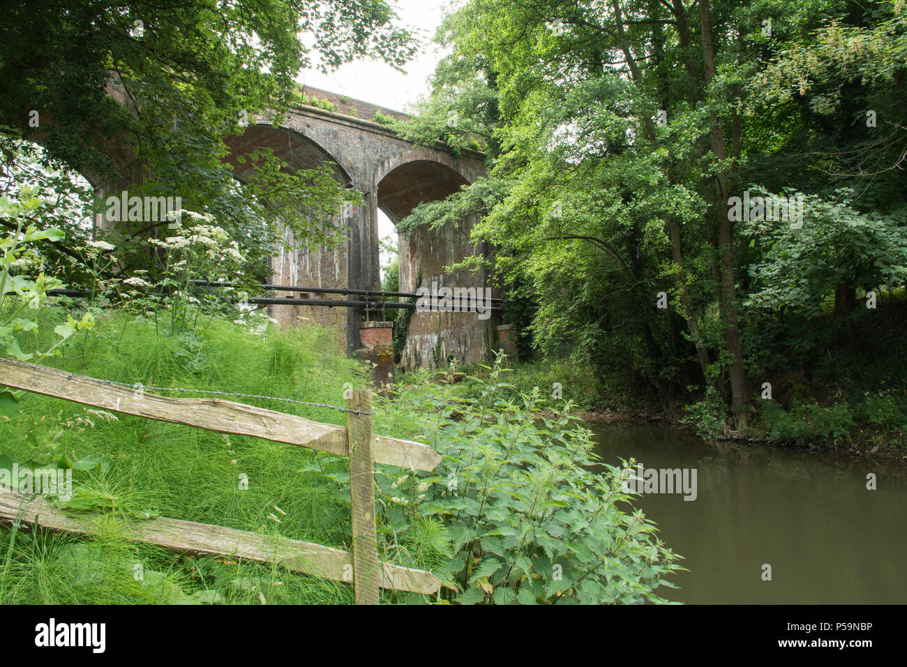 River mole surrey viaduct hi-res stock photography and images - Alamy