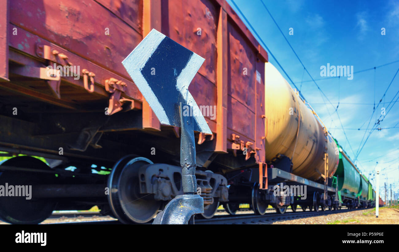 Arrow light rail hi-res stock photography and images - Alamy