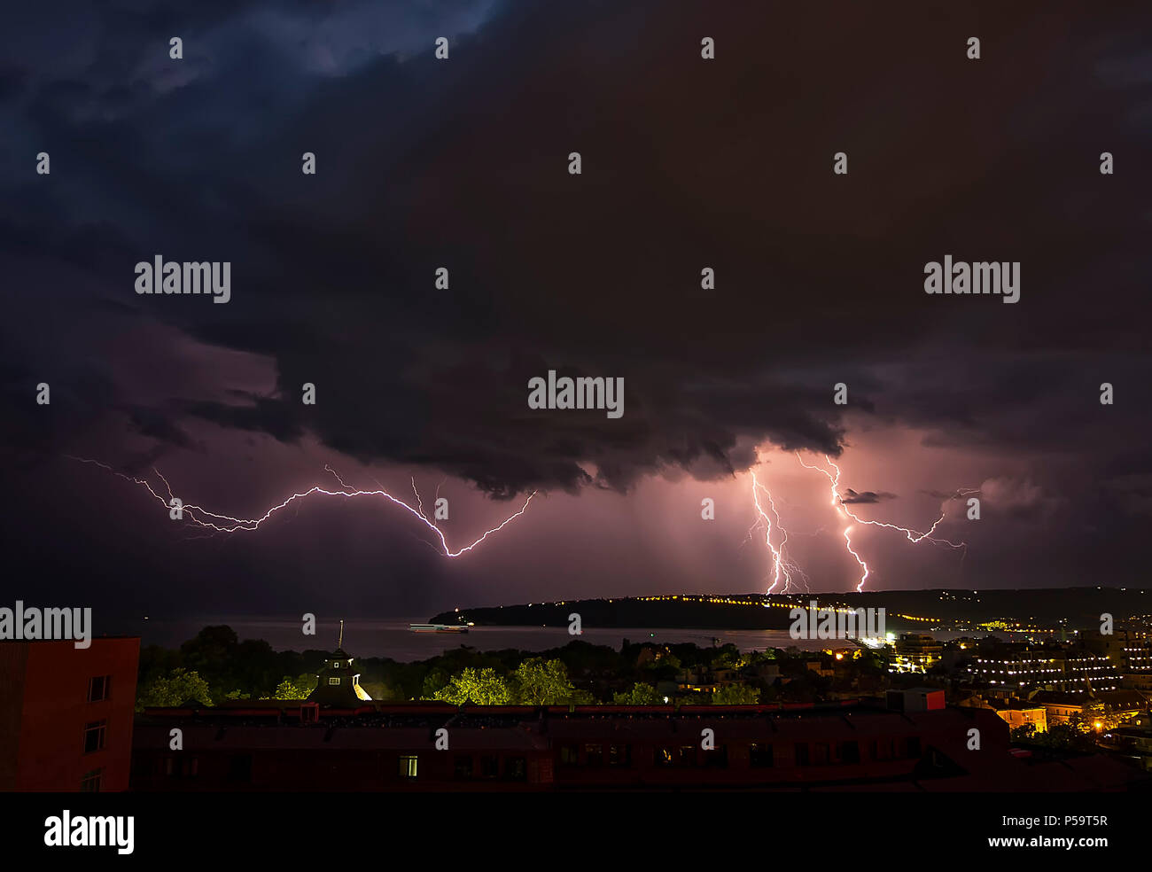 Lightning Over Water High Resolution Stock Photography and Images - Alamy