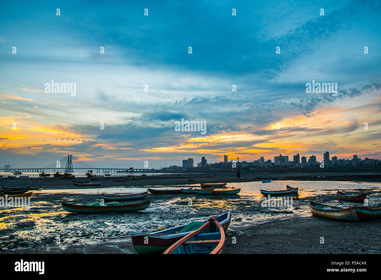 Mahim mumbai hi-res stock photography and images - Alamy