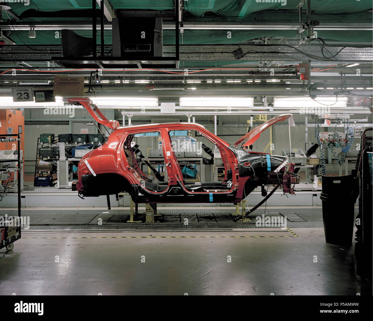 Nissan distribution centre hi-res stock photography and images - Alamy