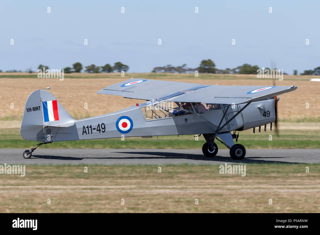 Auster vintage plane hi-res stock photography and images - Alamy
