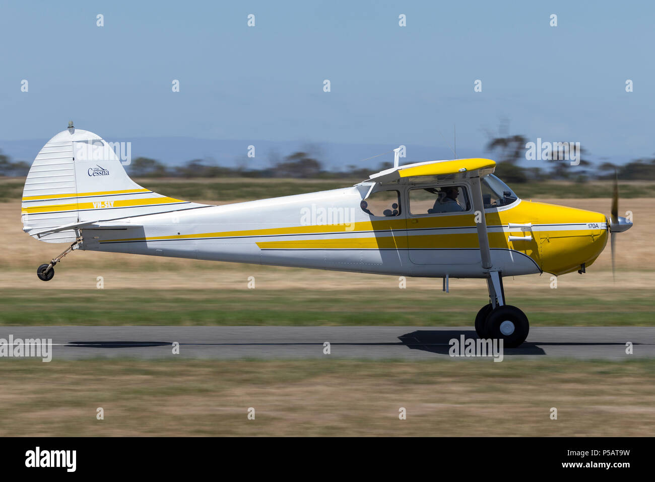 Single engine cessna hi-res stock photography and images - Alamy