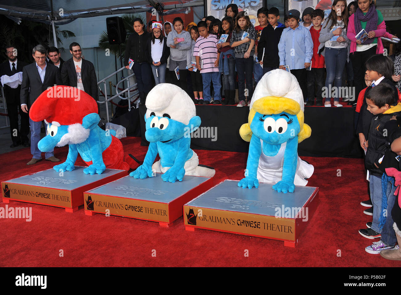 The smurfs handprints 03 event in hollywood life california hi-res ...