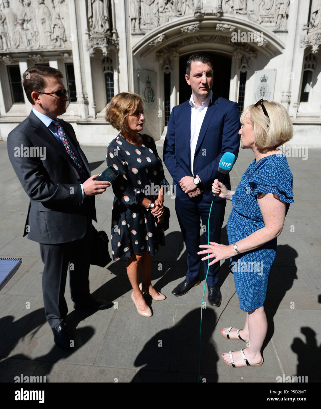 Second highest bid hi-res stock photography and images - Alamy