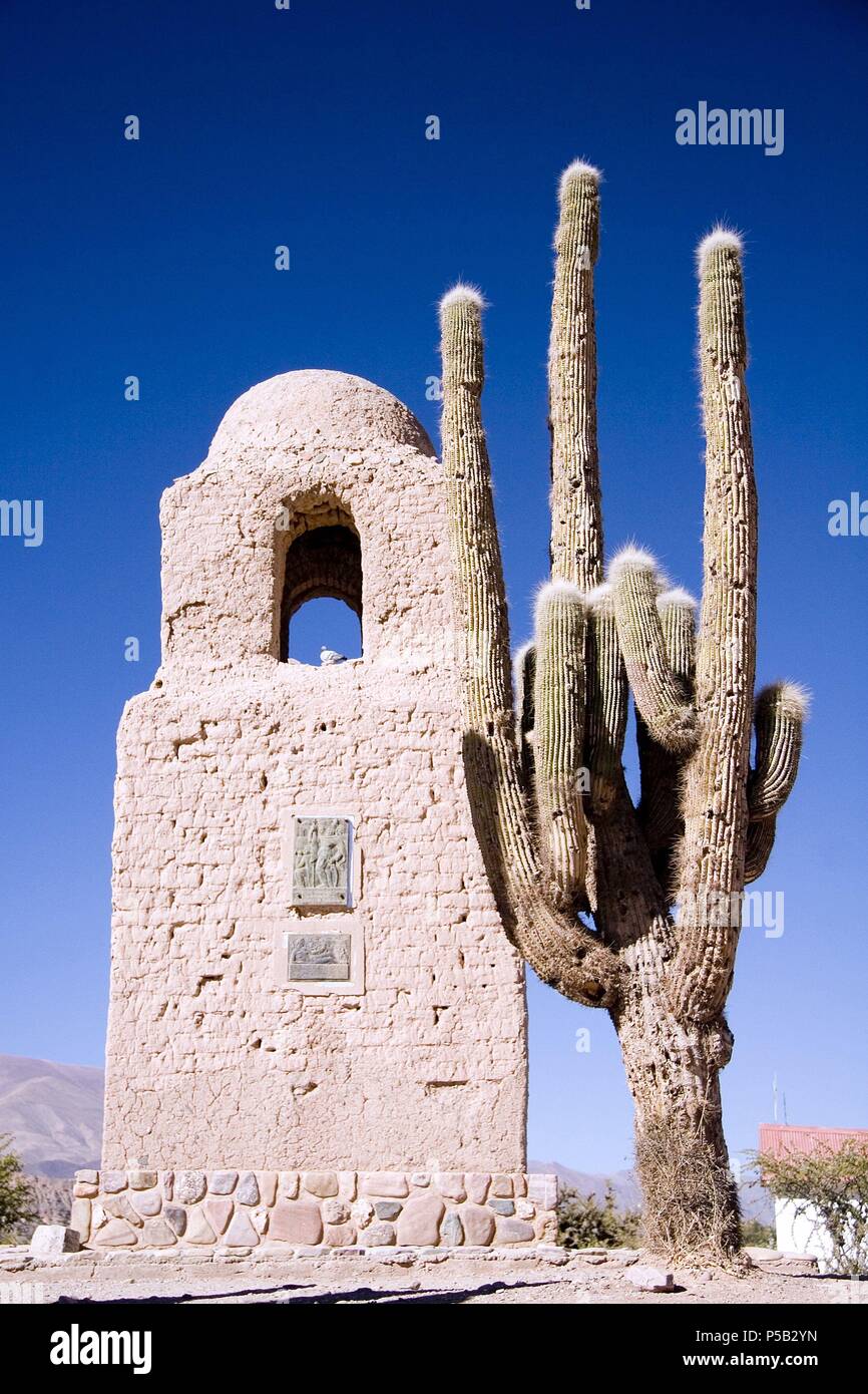 Quebrada de Humahuaca, Humahuaca. Monumento a los heroes de la ...