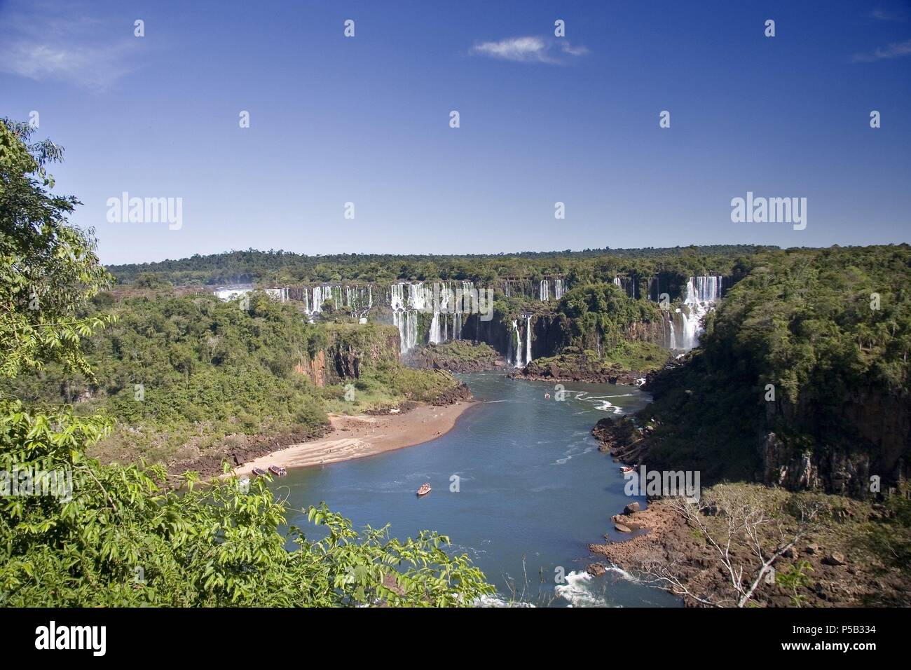 Cataratas de Iguzu, patrimonio de la humanidad Stock Photo - Alamy