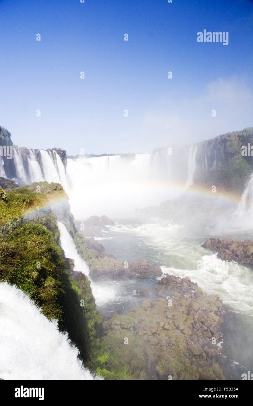 Cataratas de Iguzu, patrimonio de la humanidad Stock Photo - Alamy