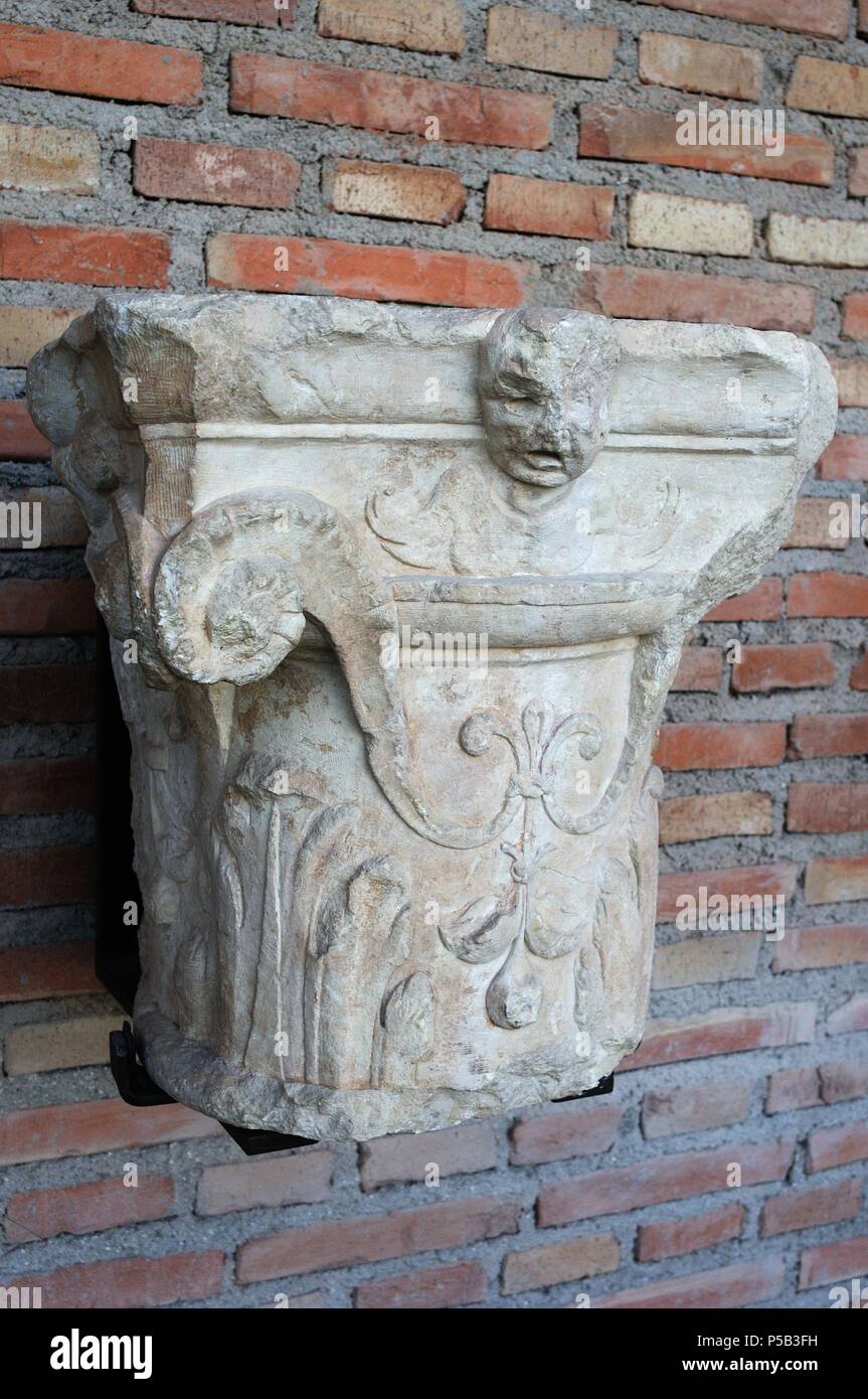 Fantastic Capital of the Lodge . Renaissance ( Plateresque ) " Weapons ...