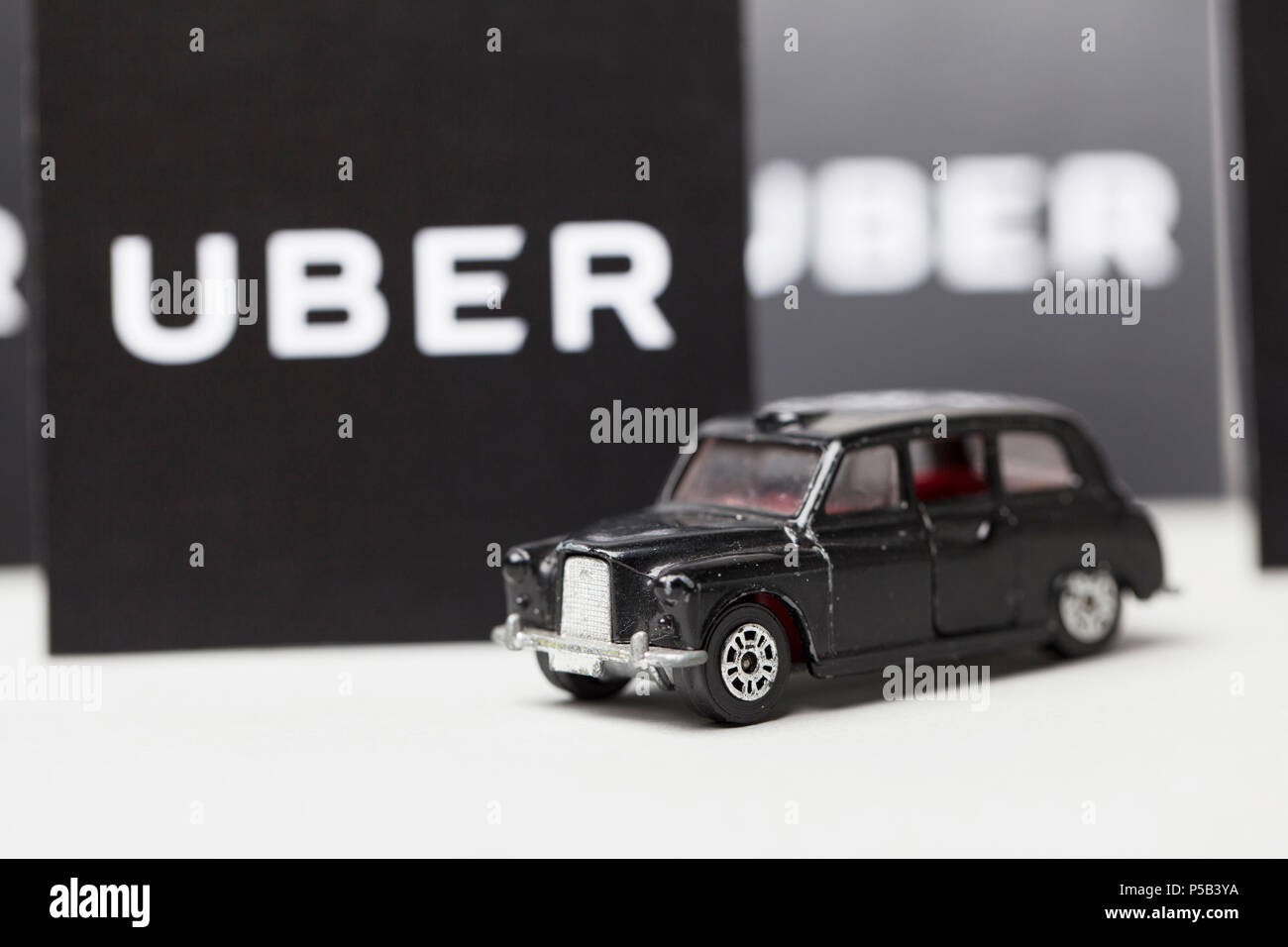 Uber logo car hi-res stock photography and images - Alamy