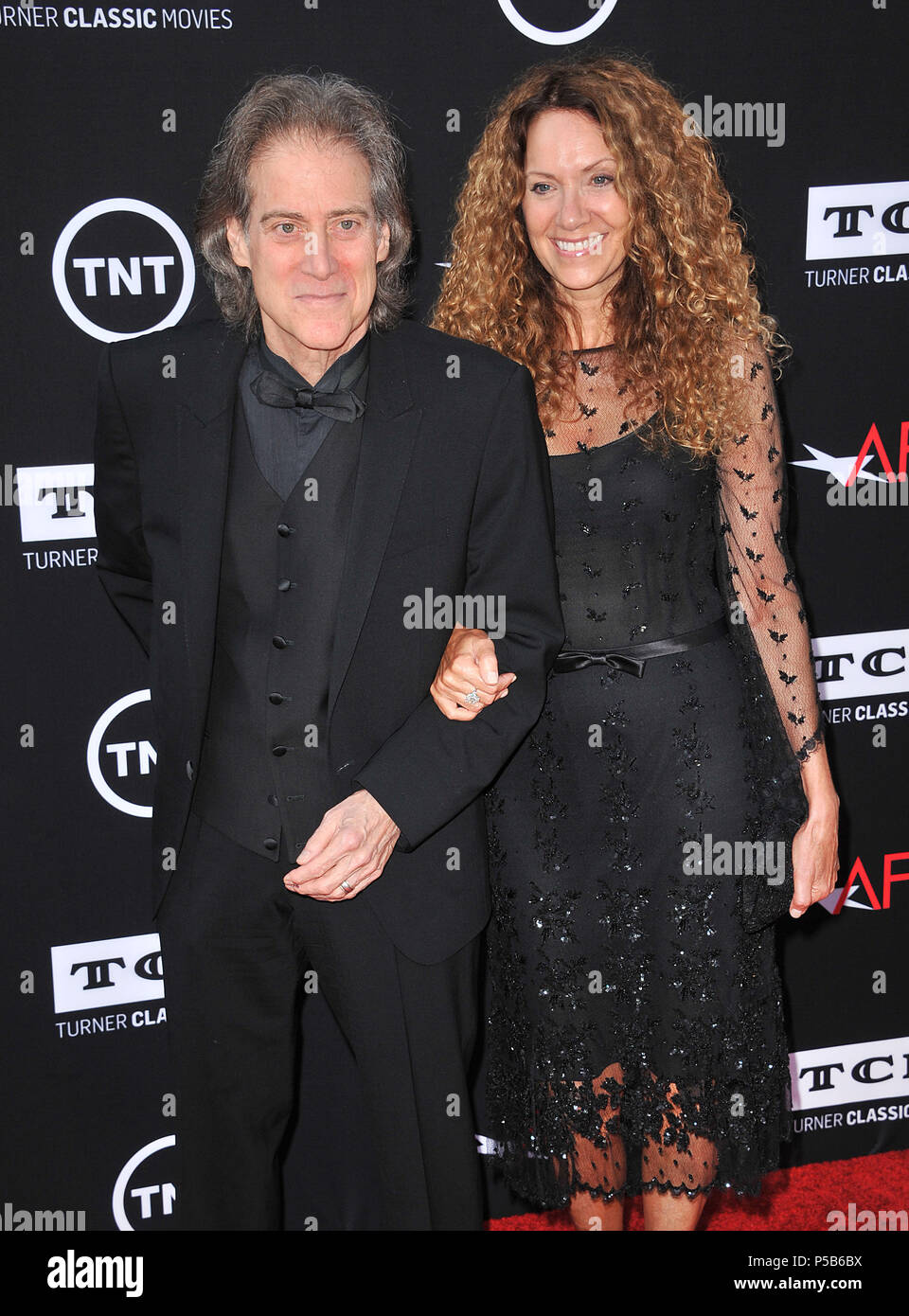 Richard Lewis Wife