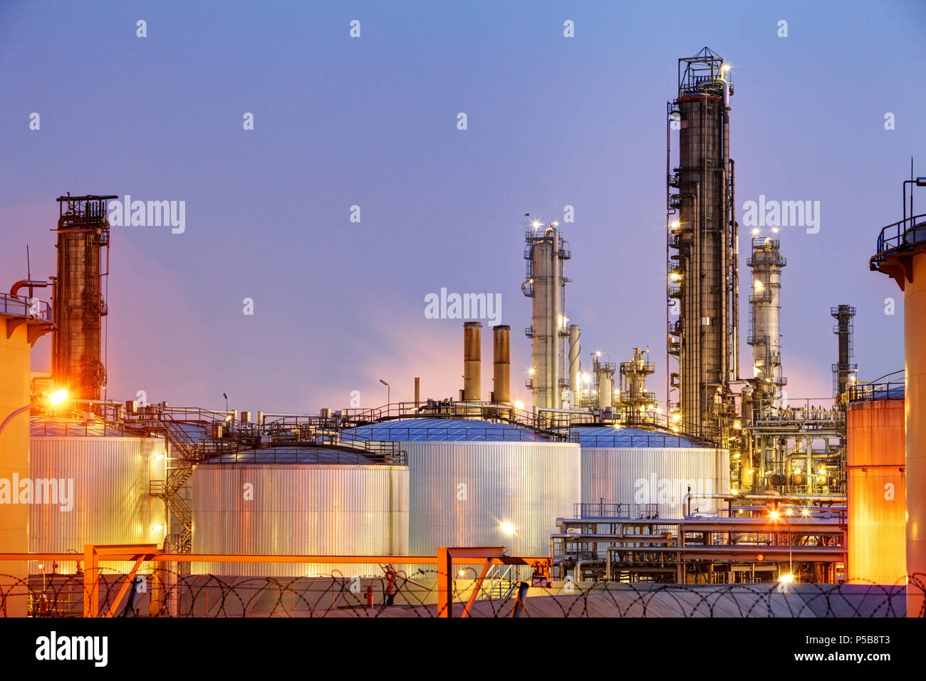 Petrochemical pollution hi-res stock photography and images - Alamy