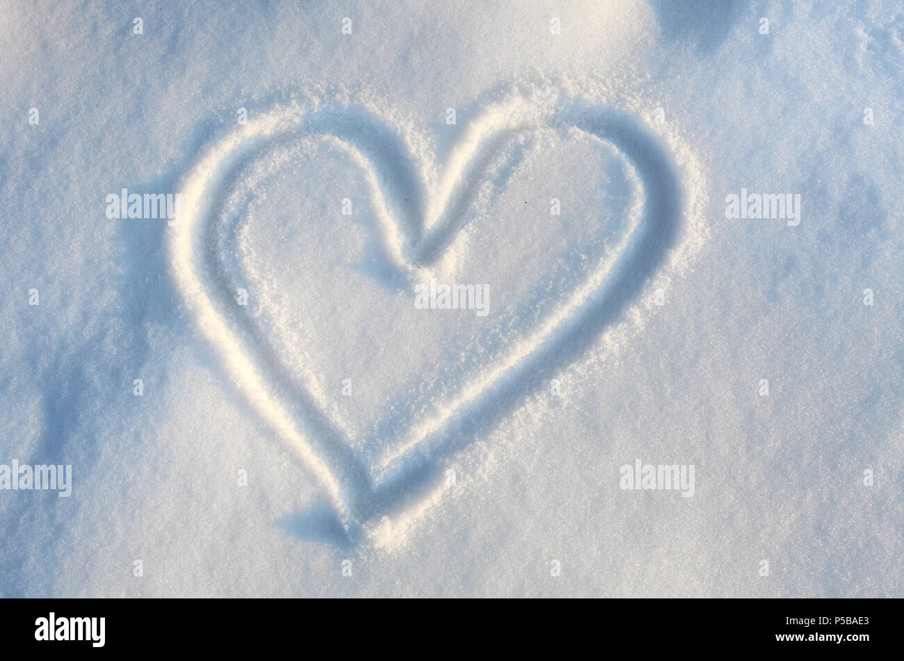 Heart in frost hi-res stock photography and images - Alamy