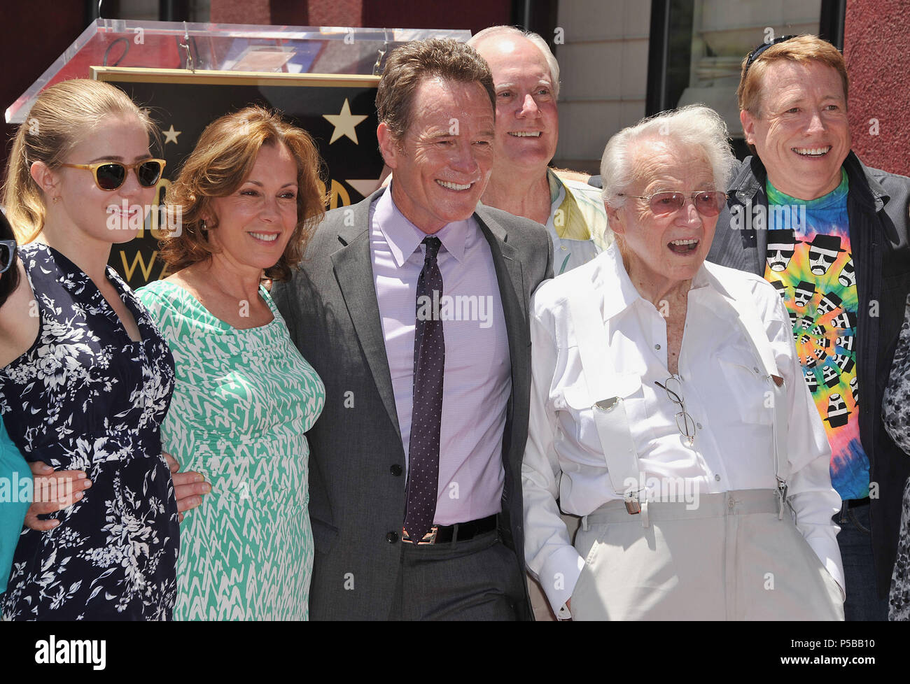 Bryan Cranston- star with Wife Robin, Daughter Taylor and Dad Joe at ...