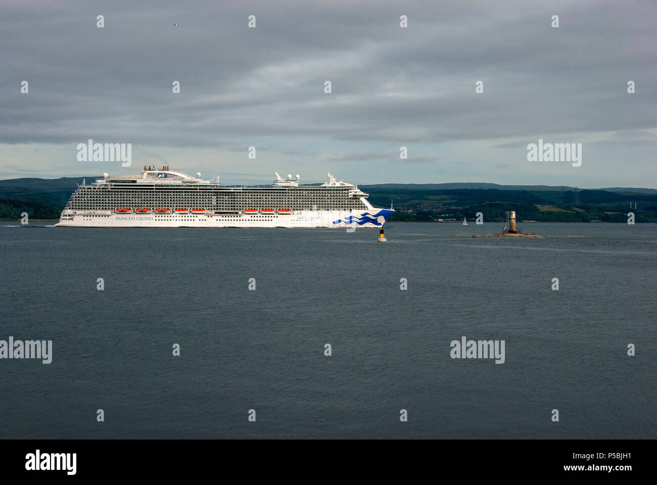 M.V. Royal Princess Passing the Gantocks Navigation Light, River Clyde ...