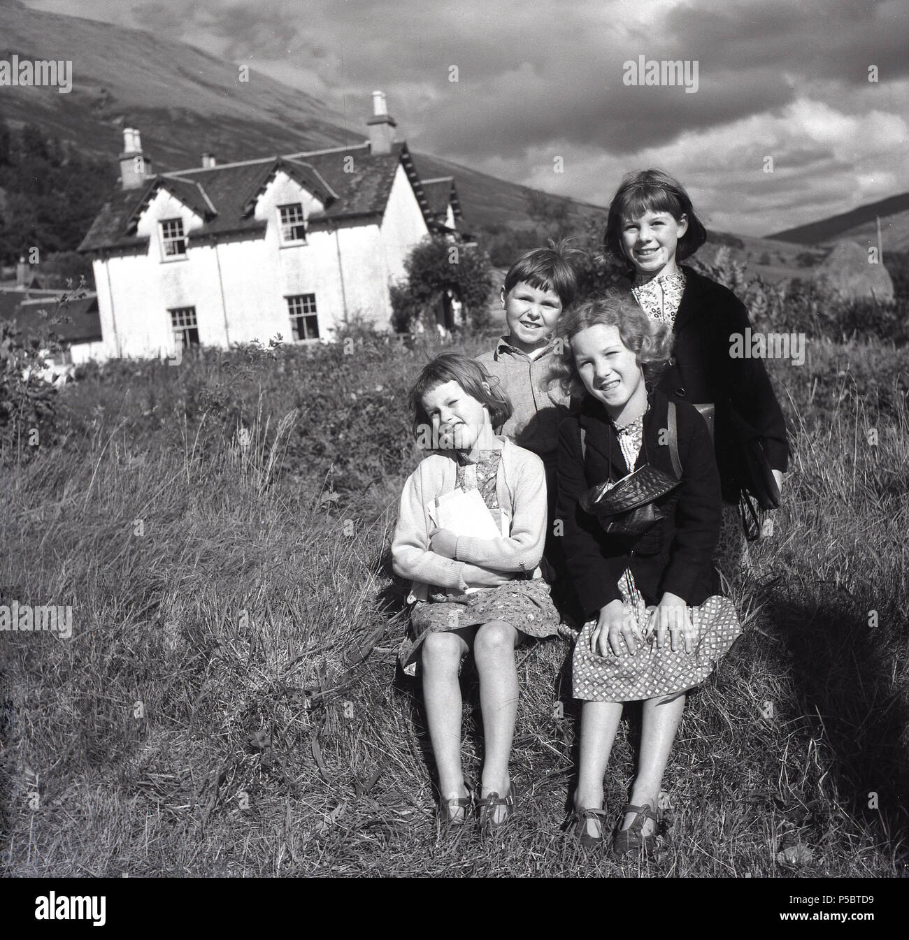 Children ireland 1950s hi-res stock photography and images - Alamy