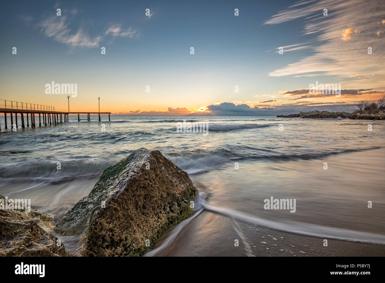Long low bridge over a bay hi-res stock photography and images - Alamy