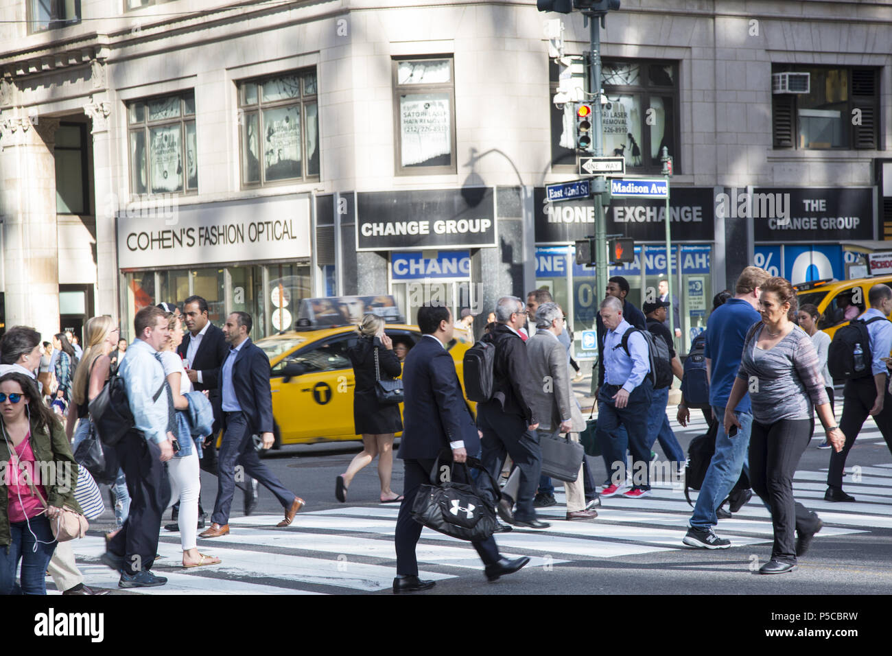 Workday end hi-res stock photography and images - Alamy