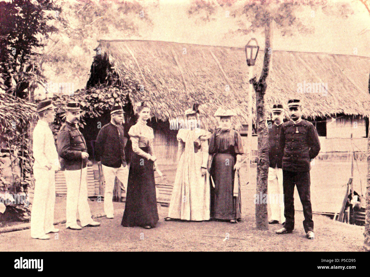 Officieren hi-res stock photography and images - Alamy