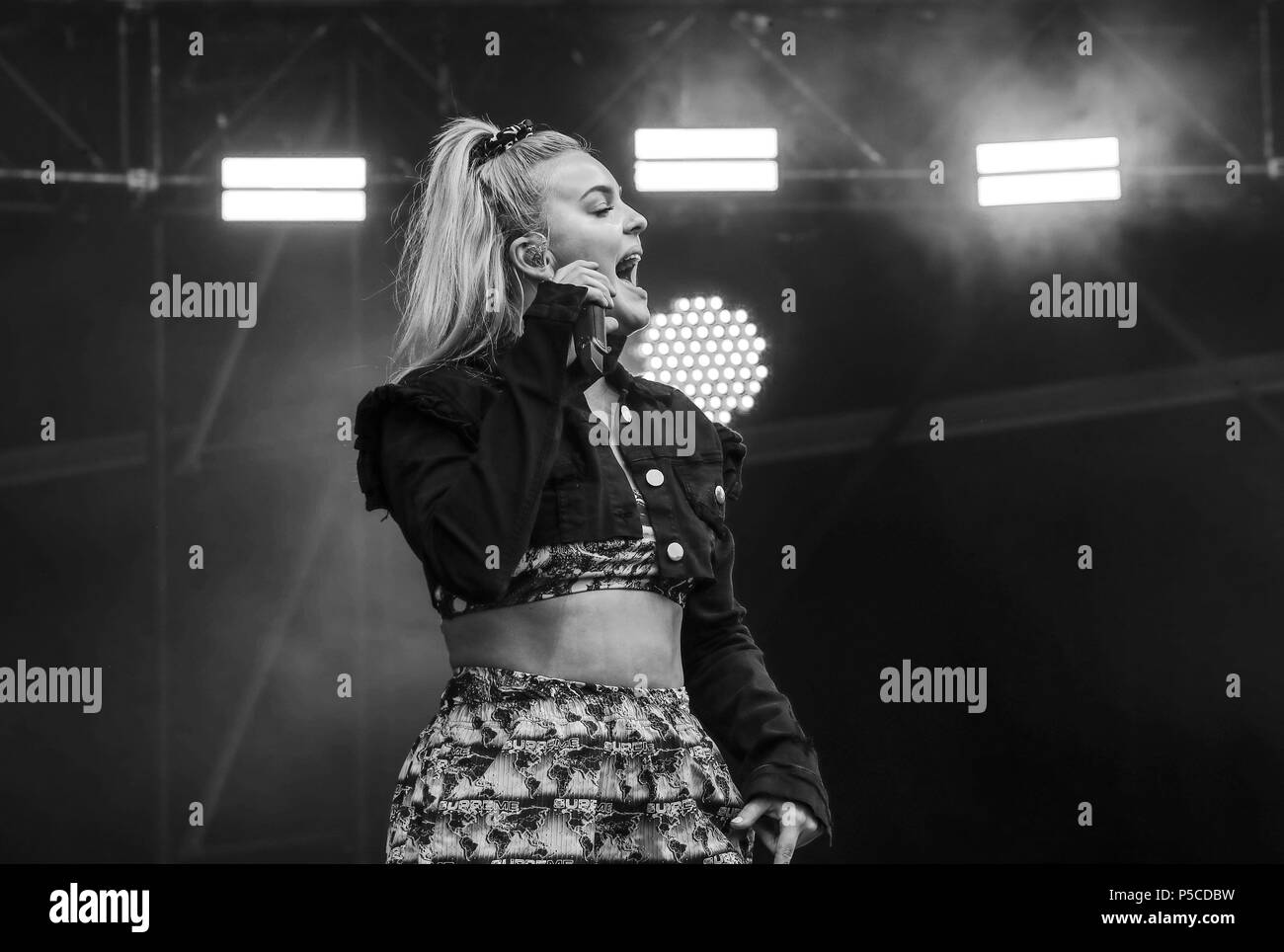 Anne marie 2018 Black and White Stock Photos & Images - Alamy