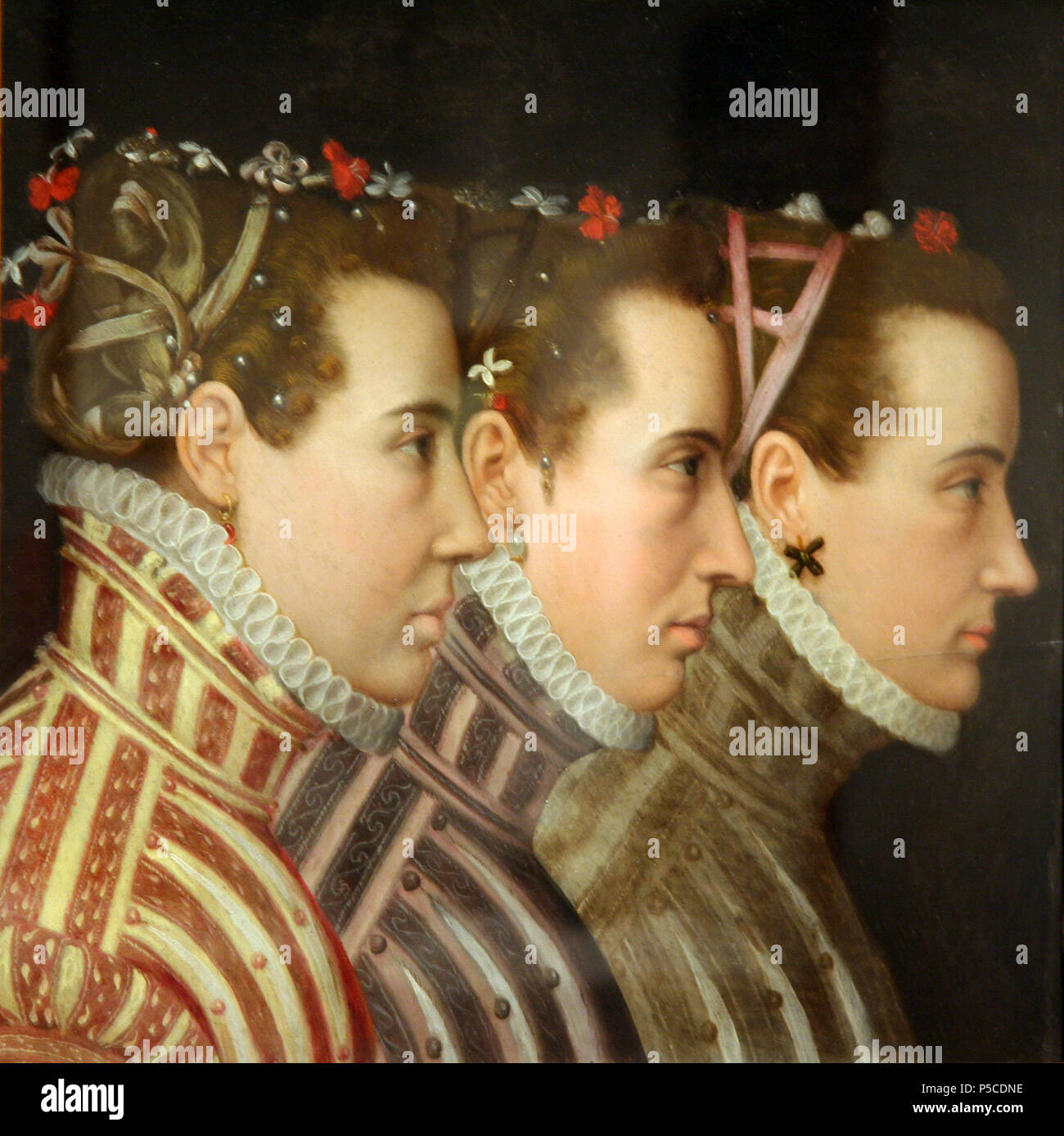 Triple profile portrait hi-res stock photography and images - Alamy