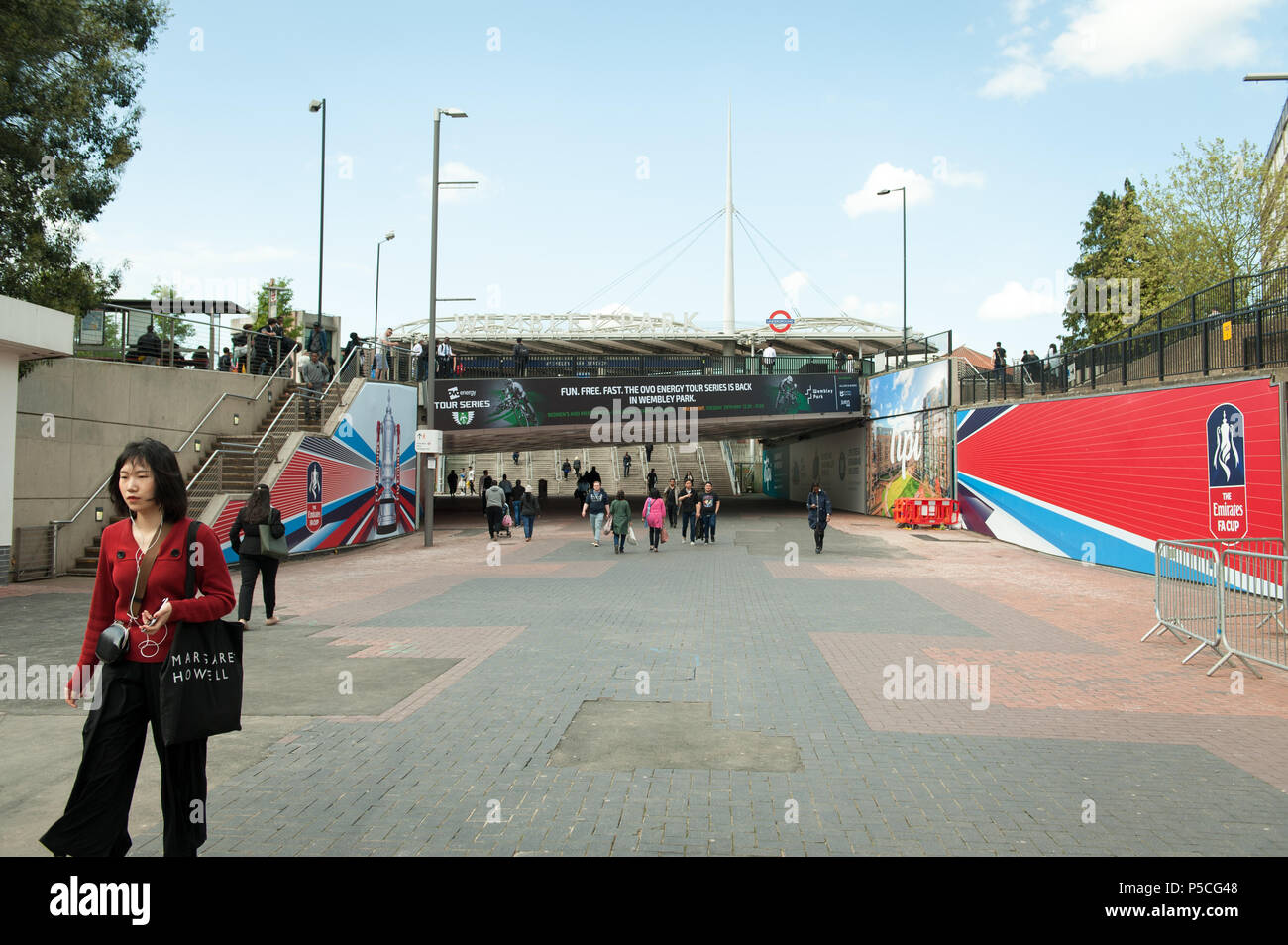 Wembley Park Station To Wembley Stadium – ZZZAC