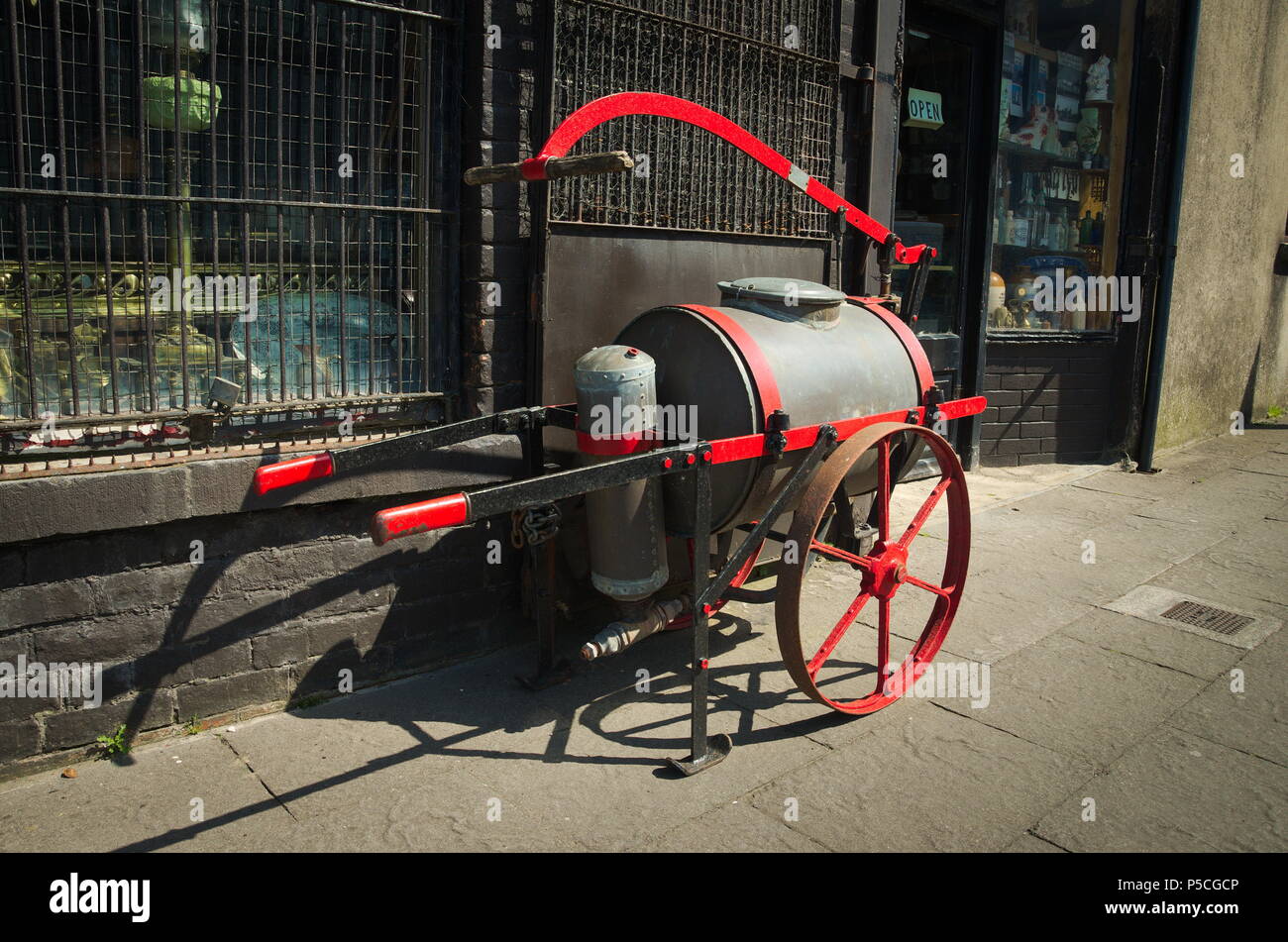 Fire_pump hi-res stock photography and images - Alamy