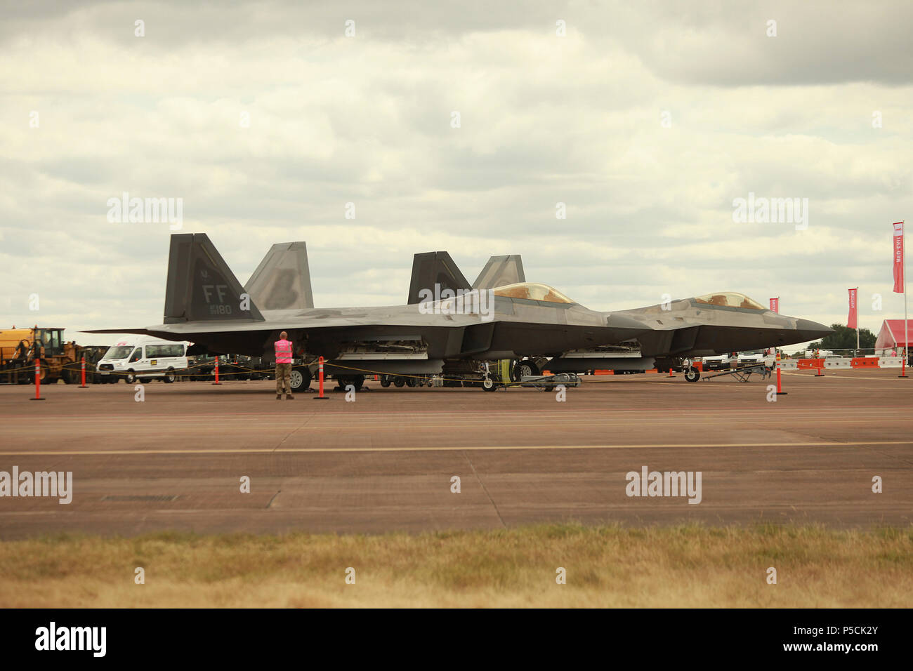 An f 22 raptor pilot hi-res stock photography and images - Alamy