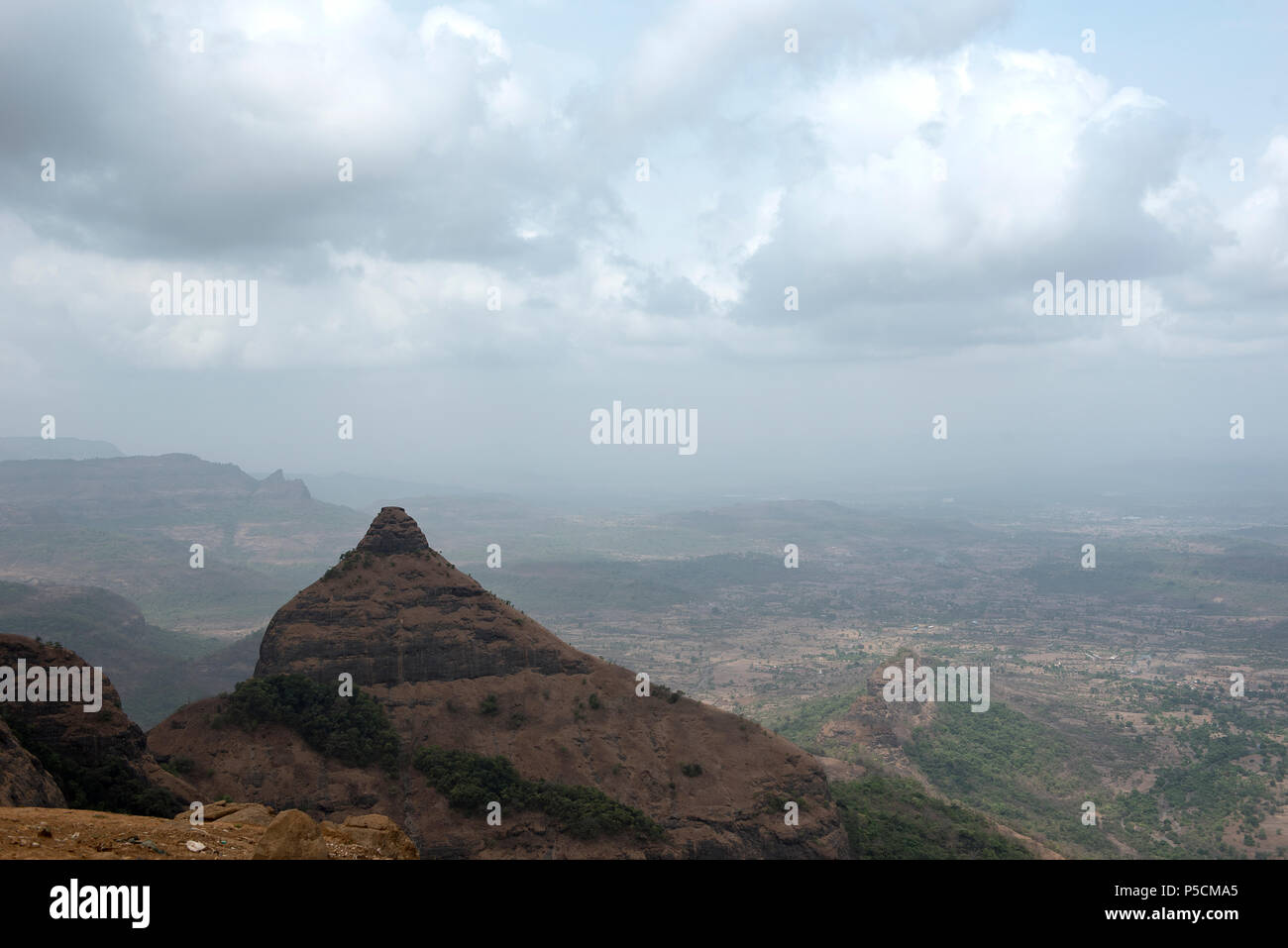 Maharashtra tourism hi-res stock photography and images - Alamy