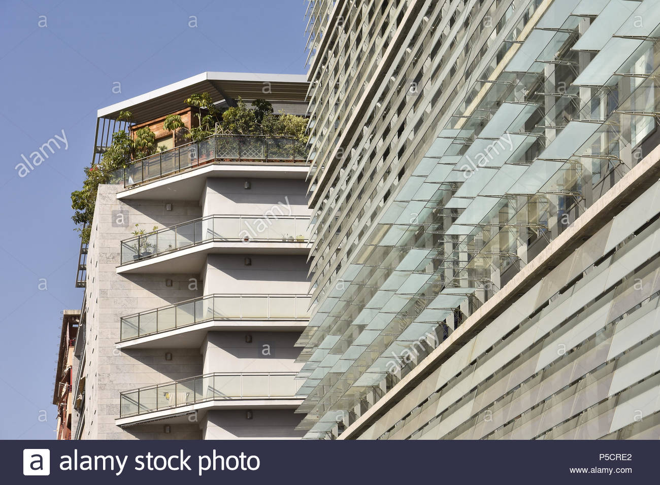 Glazed Cladding High Resolution Stock Photography and Images - Alamy