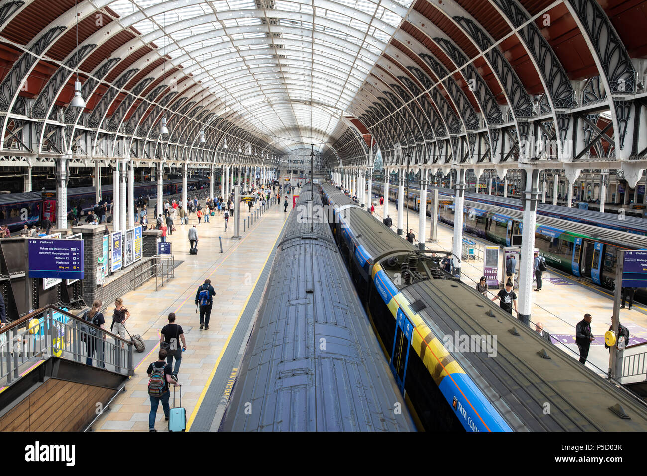 Victorian station architecture hi-res stock photography and images - Alamy