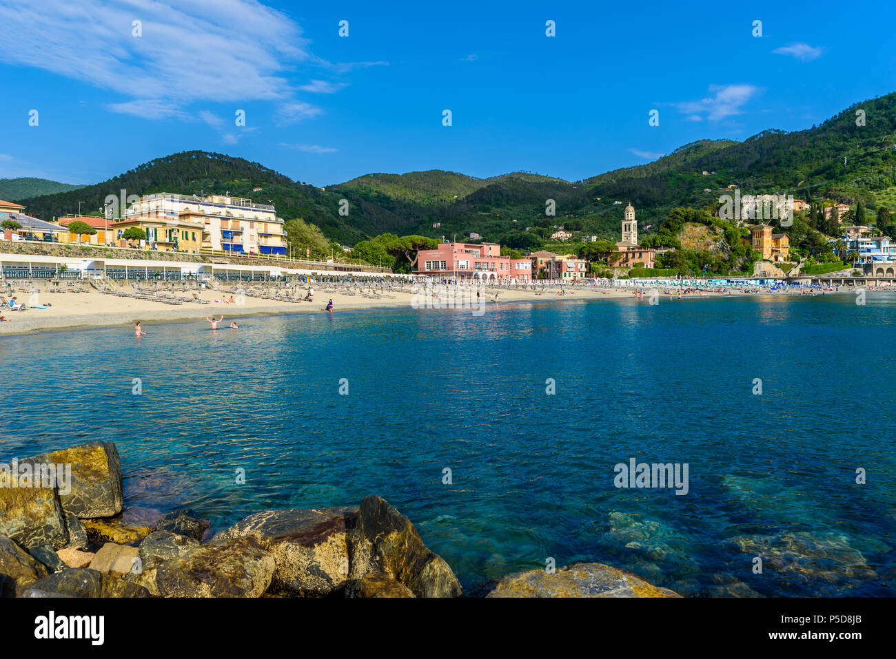 Sestri levanto hi-res stock photography and images - Alamy