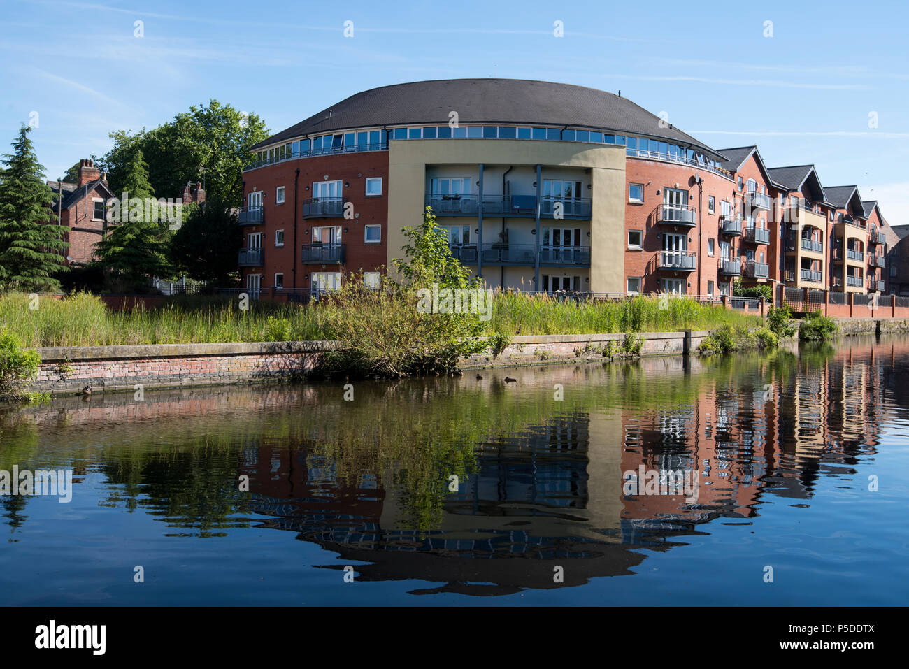 The waterfront centre hi-res stock photography and images - Alamy