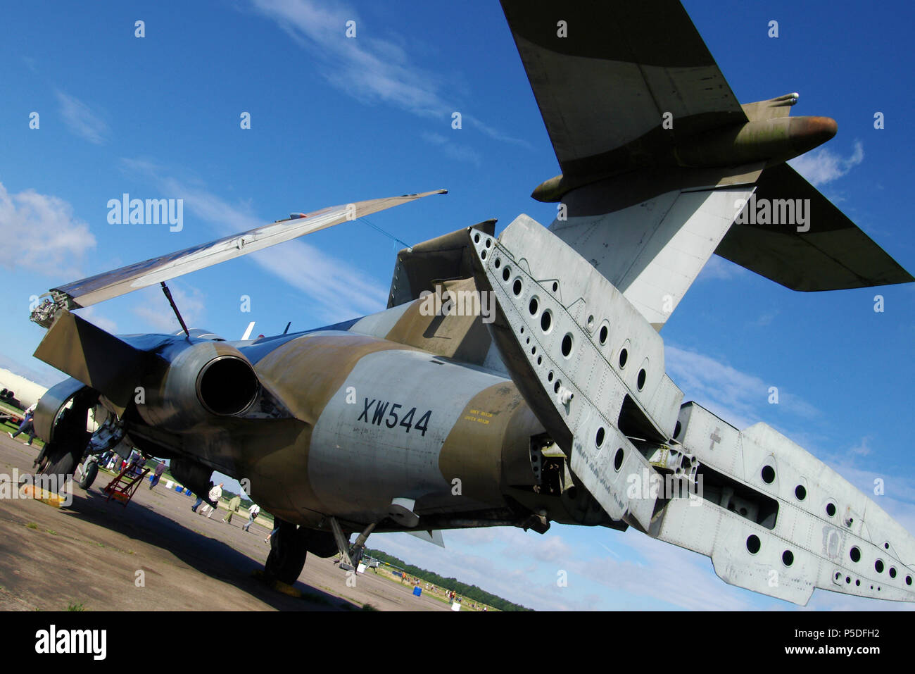Blackburn Buccaneer S2B XW544 vintage jet. Demobilised ex Royal Air ...