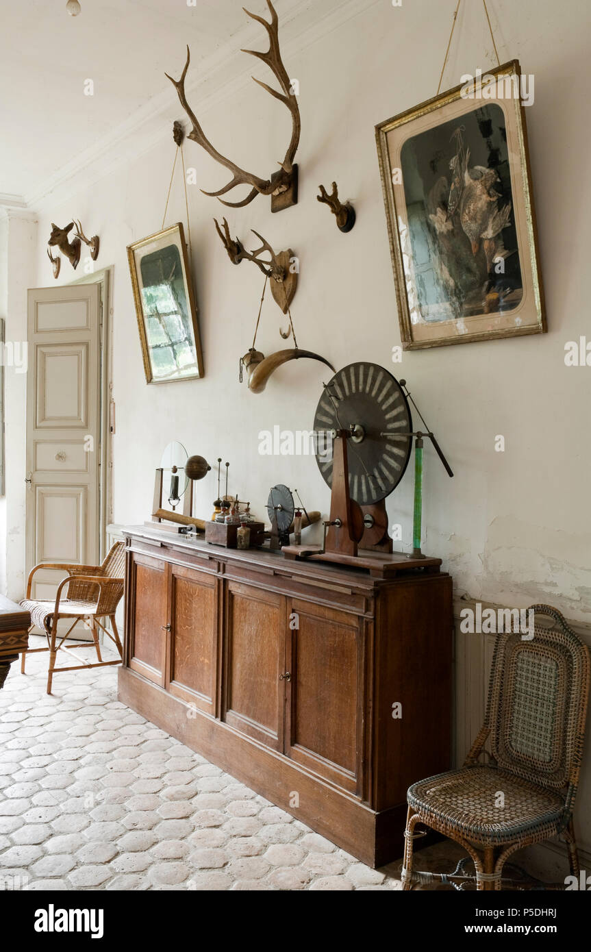 Georgian paintings hi-res stock photography and images - Alamy