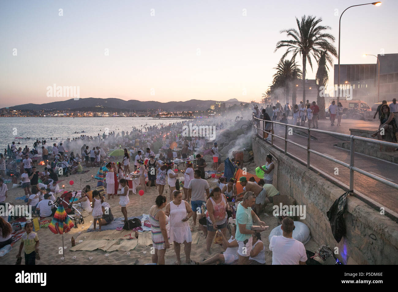 Mallorca party hi-res stock photography and images - Alamy