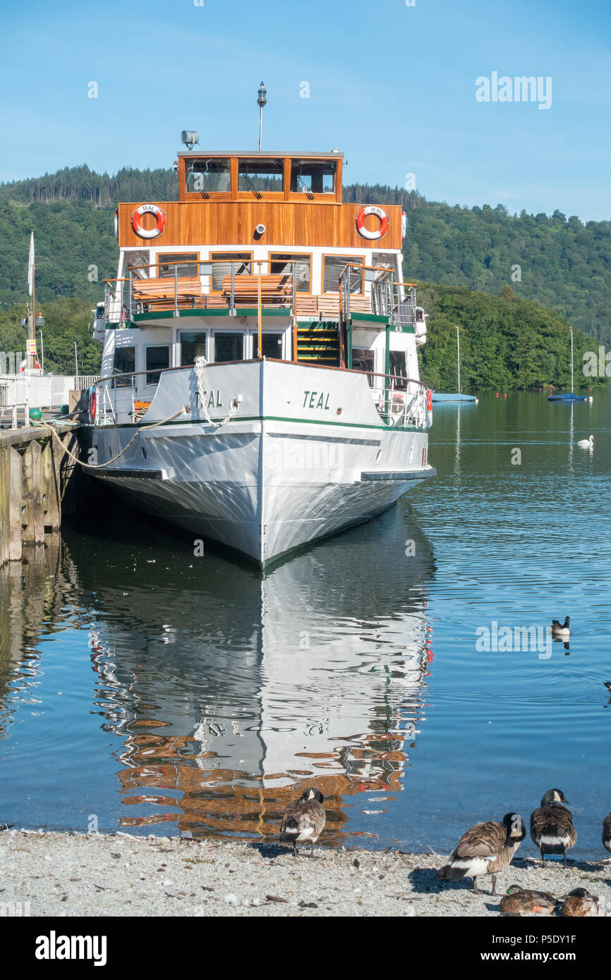 The MV Teal, on of the Windermere Lake Cruiser Fleet, tied up at the ...
