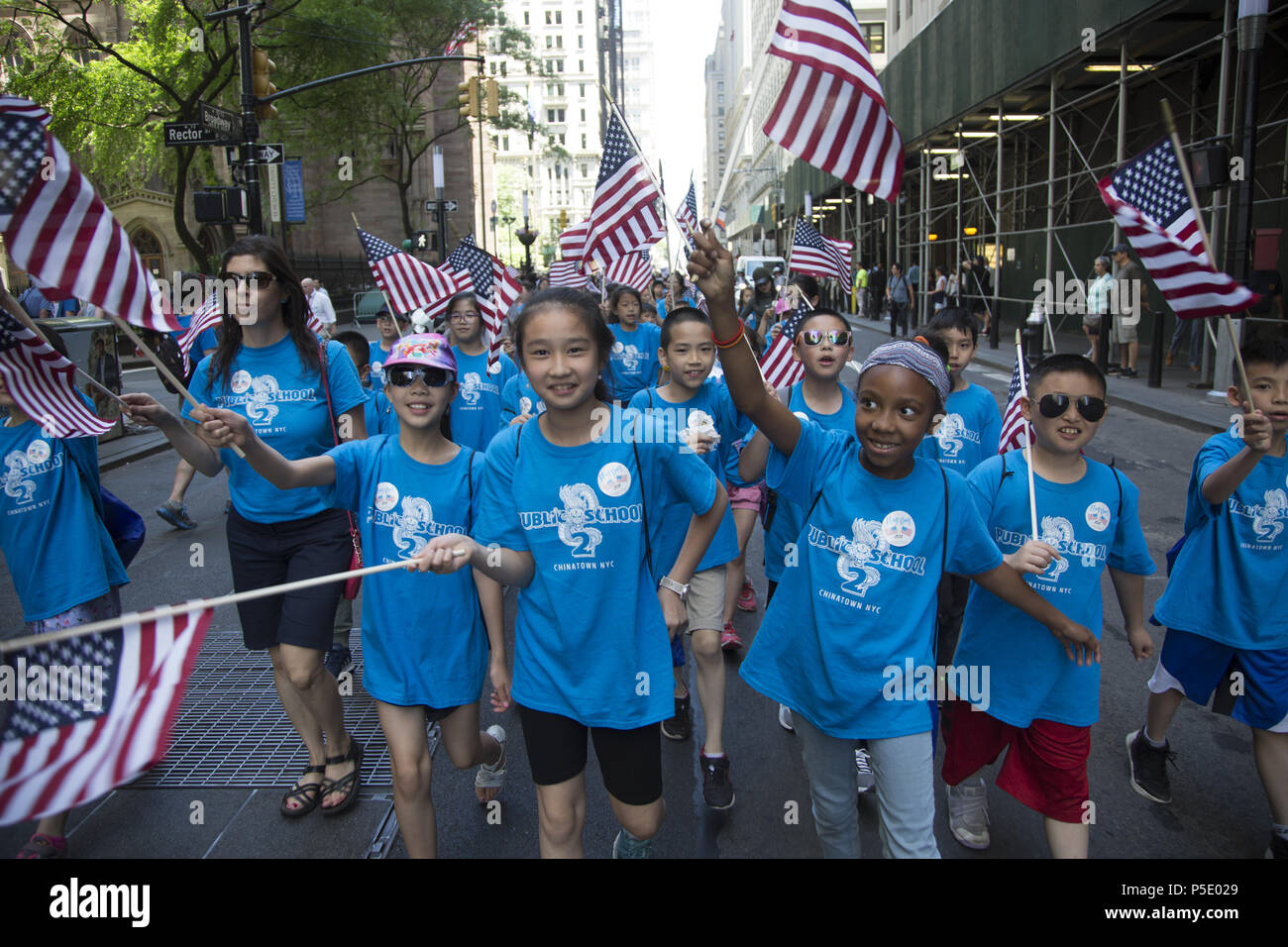 Flag day parade students hi-res stock photography and images - Alamy