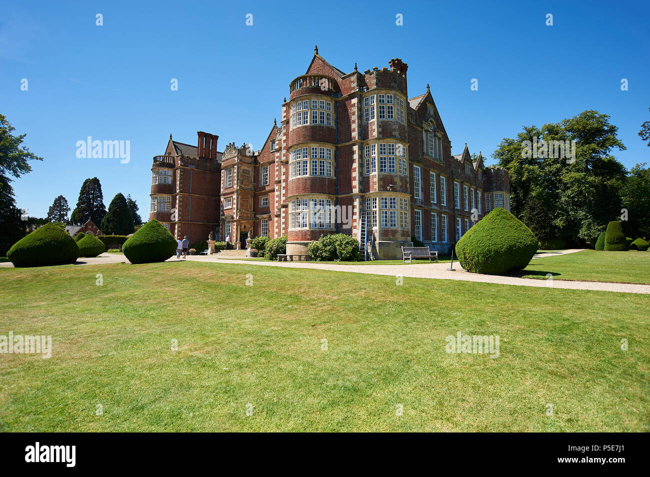 Burton agnes hall elizabethan historic hi-res stock photography and ...