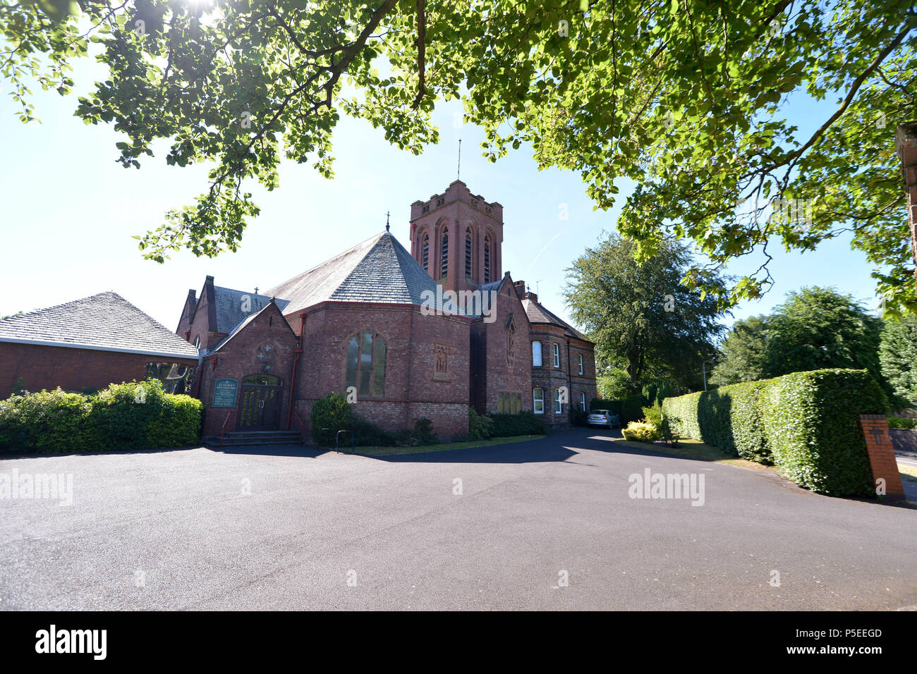 Maghull church hi-res stock photography and images - Alamy
