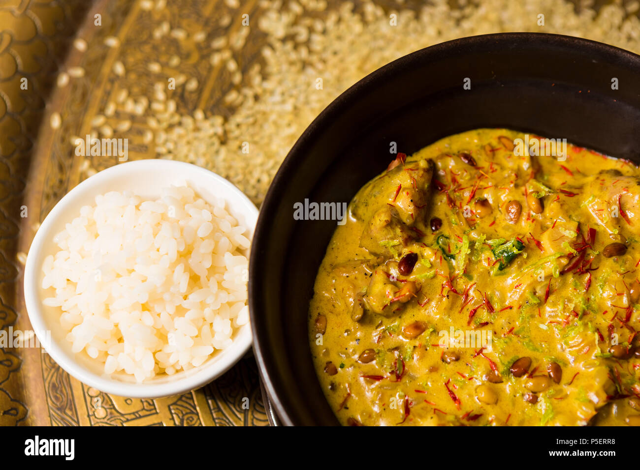 Chicken curry with rice Stock Photo - Alamy