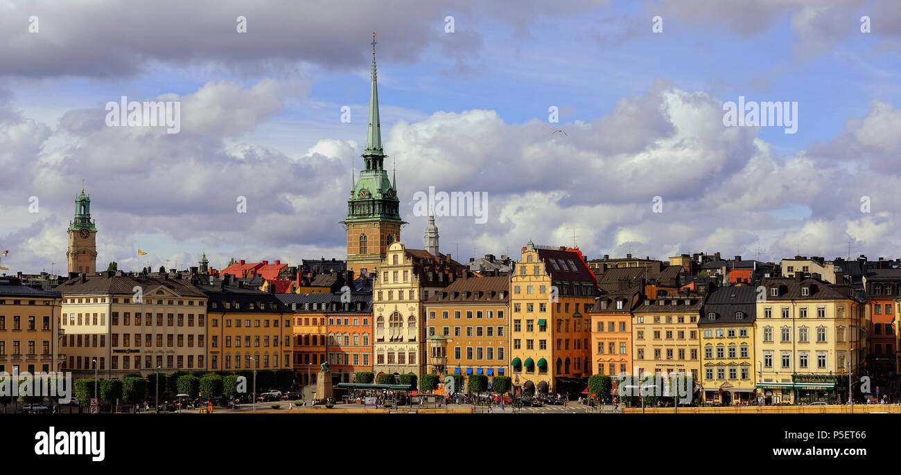 Stockholm Gamla Stan buildings and Church Stock Photo - Alamy