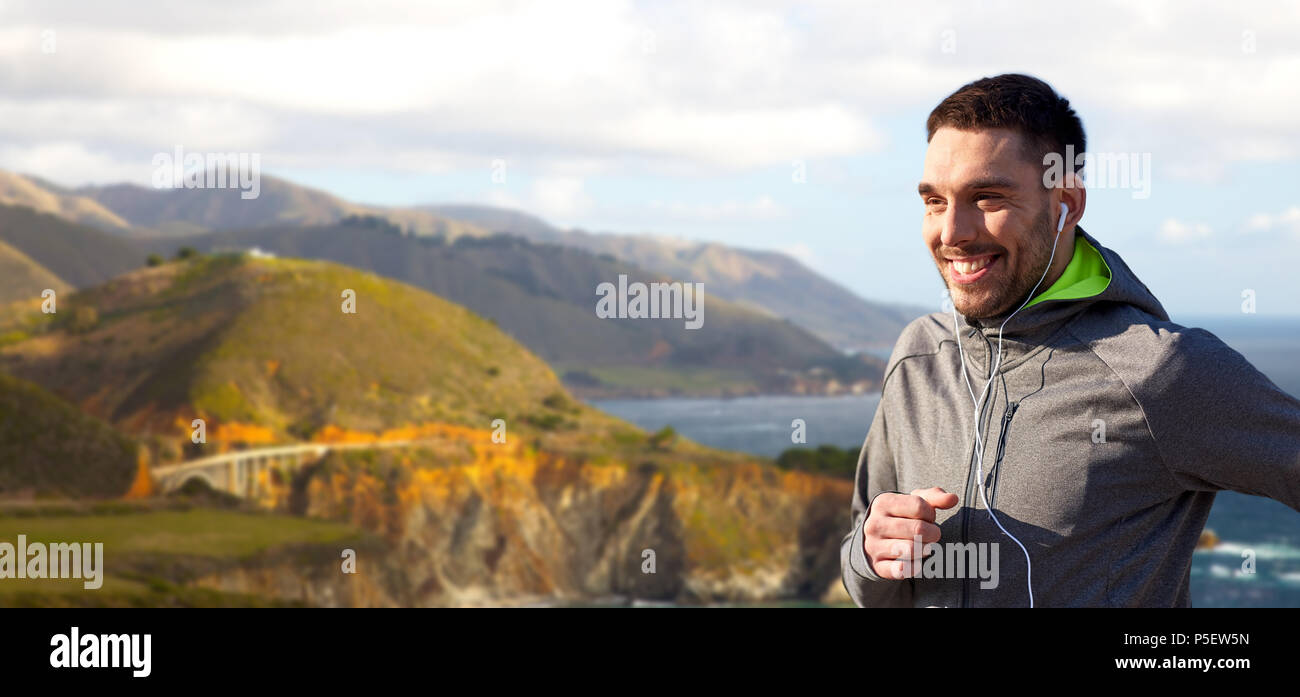 Man running mountain fitness hi-res stock photography and images - Alamy