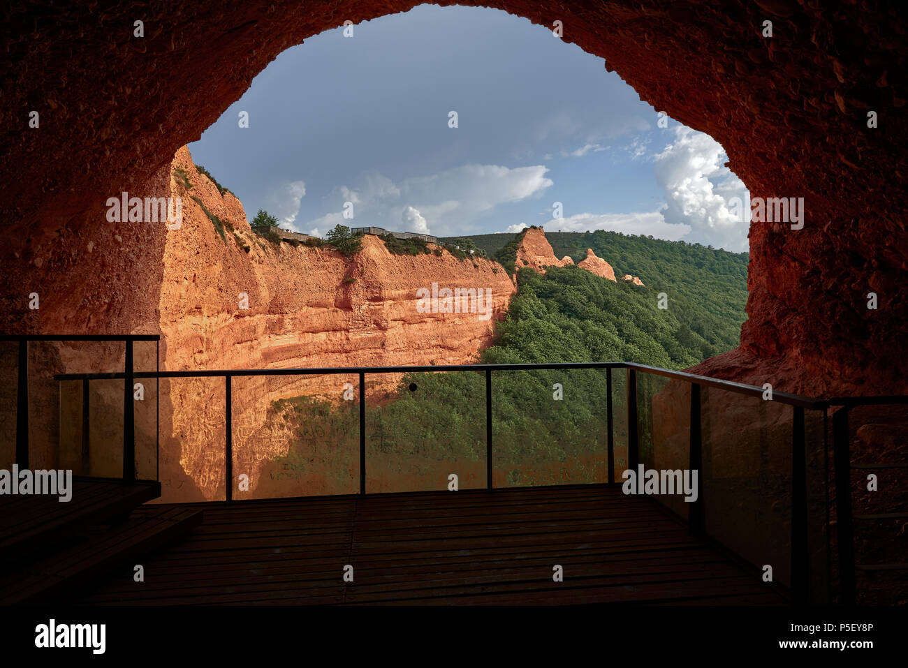 Las medulas romanas hi-res stock photography and images - Alamy