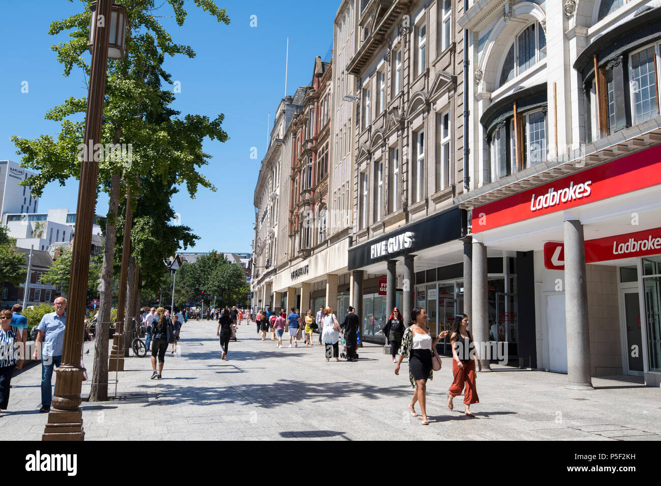 Long Row in Nottingham City, Nottinghamshire England UK Stock Photo - Alamy