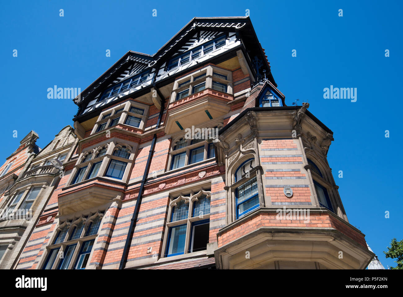 Queens chambers hi-res stock photography and images - Alamy