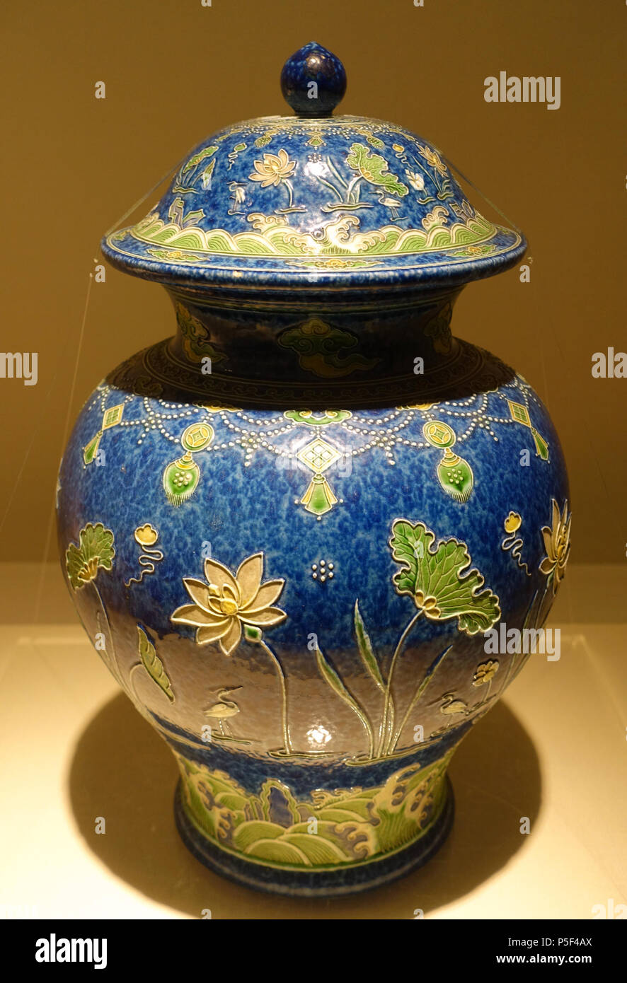 544 Fahua jar with lotus pond and heron design, China, Jingdezhen kiln ...