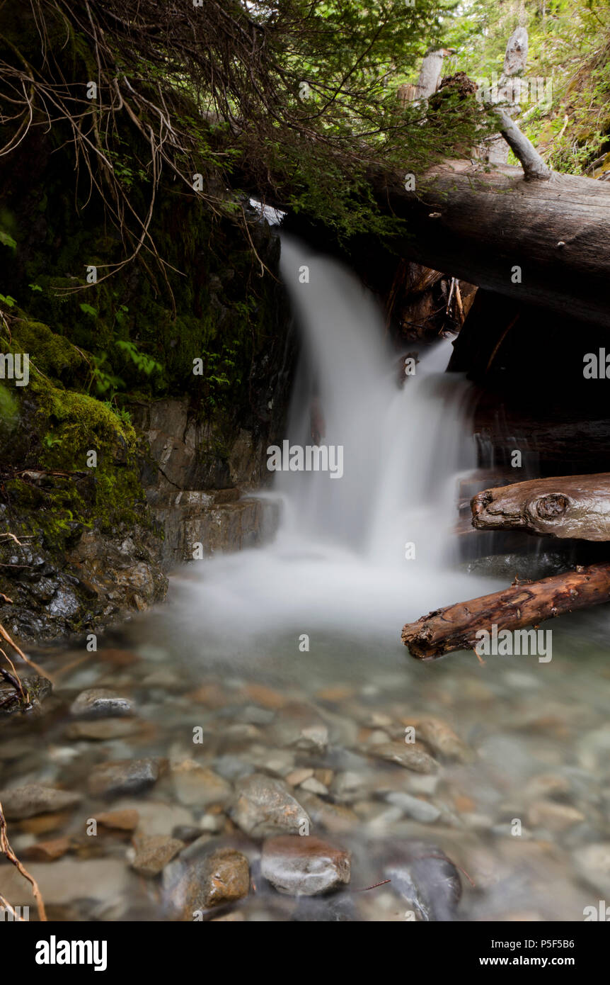 Mountain peaks landscape waterfall river hi-res stock photography and ...